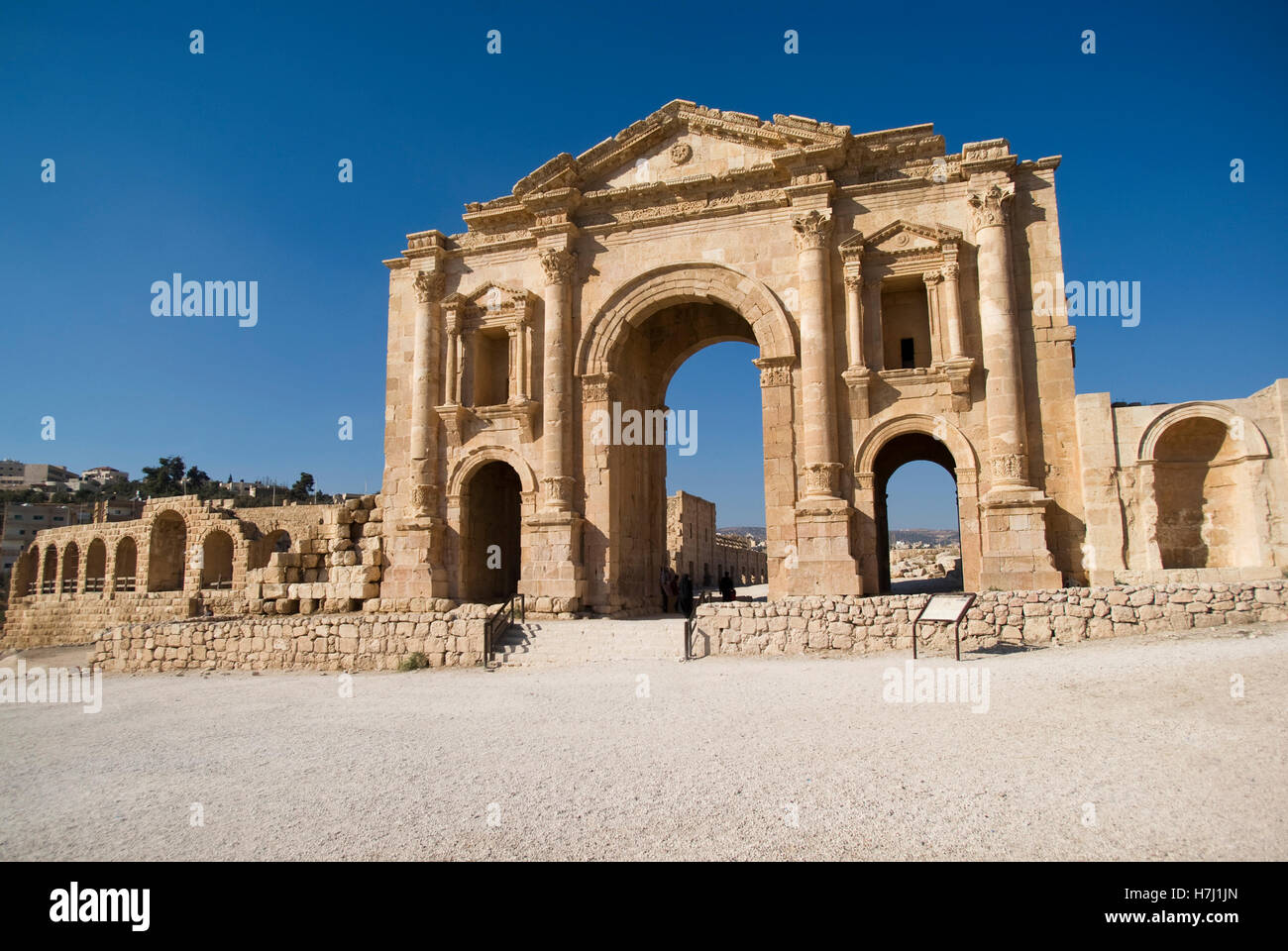 The Arch of Hadrian in Jerash, Jordan Stock Photo - Alamy