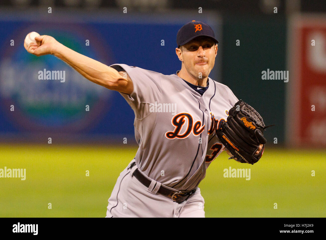 September 15, 2011; Oakland, CA, USA; Detroit Tigers starting pitcher ...