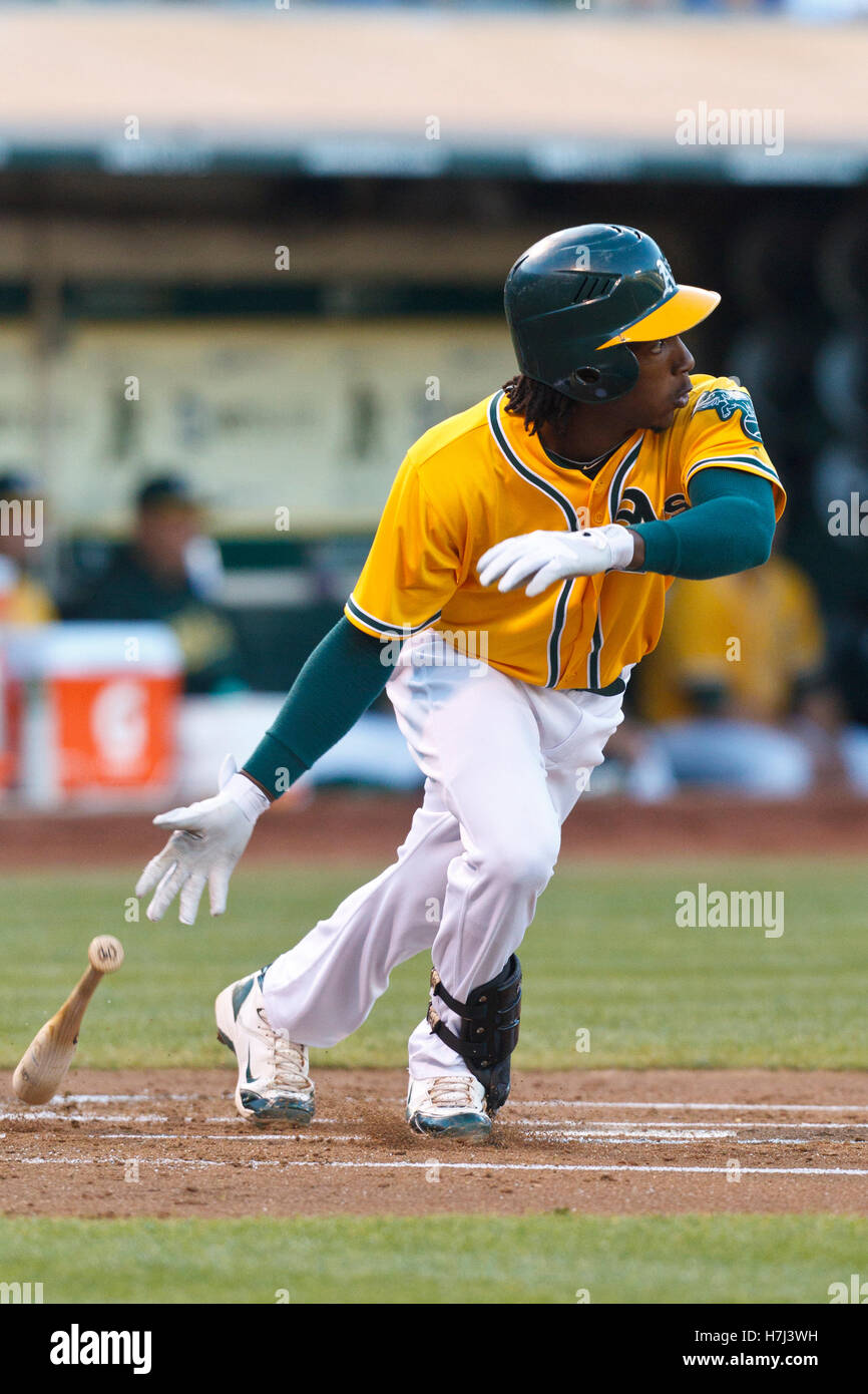 Jemile weeks hi-res stock photography and images - Alamy