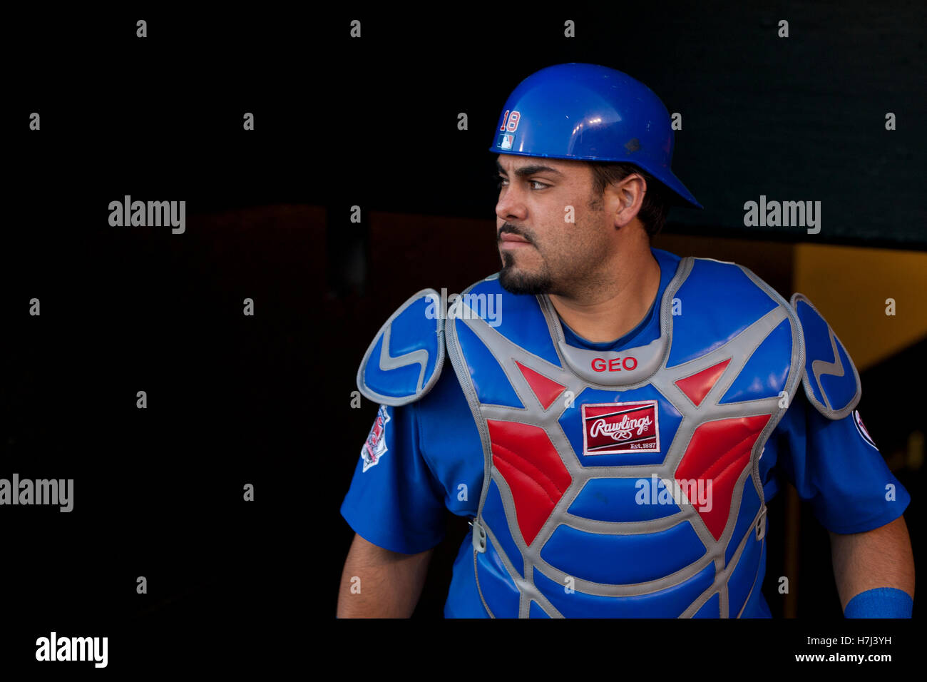 August 29, 2011; San Francisco, CA, USA; Chicago Cubs catcher Geovany ...