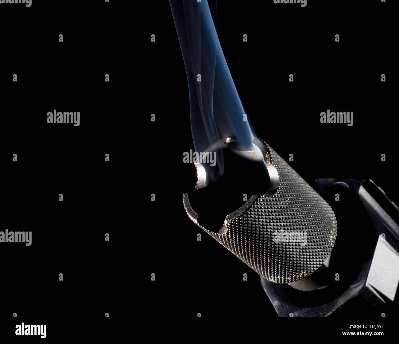 Smoke coming from muzzle gun hi-res stock photography and images - Alamy