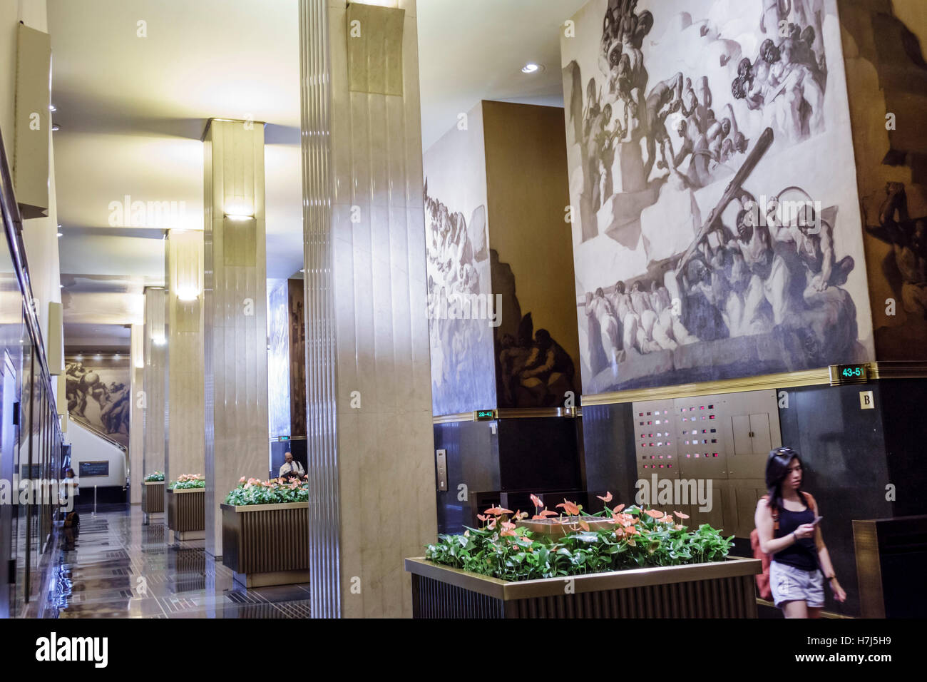 Rockefeller center mural High Resolution Stock Photography and Images ...