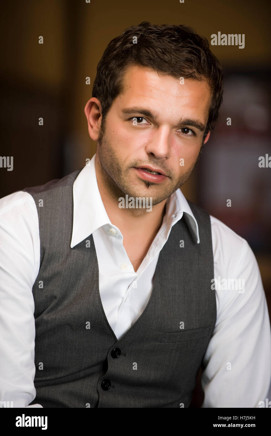 30 year old attractive man shirt hi-res stock photography and images ...