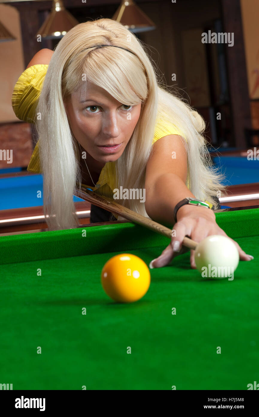 Beautiful young woman focuses hi-res stock photography and images - Alamy