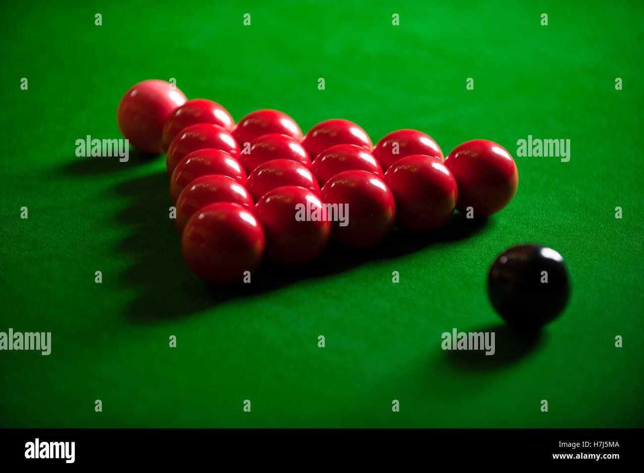 Snooker triangle hi-res stock photography and images - Alamy