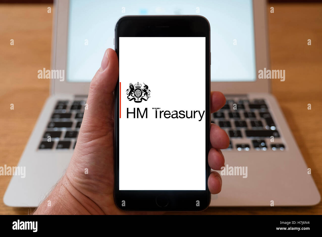 Hm government logo hi-res stock photography and images - Alamy