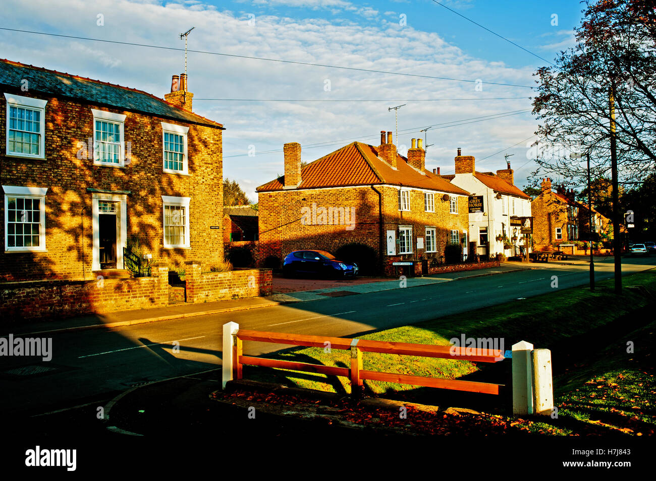 Elvington hi-res stock photography and images - Alamy