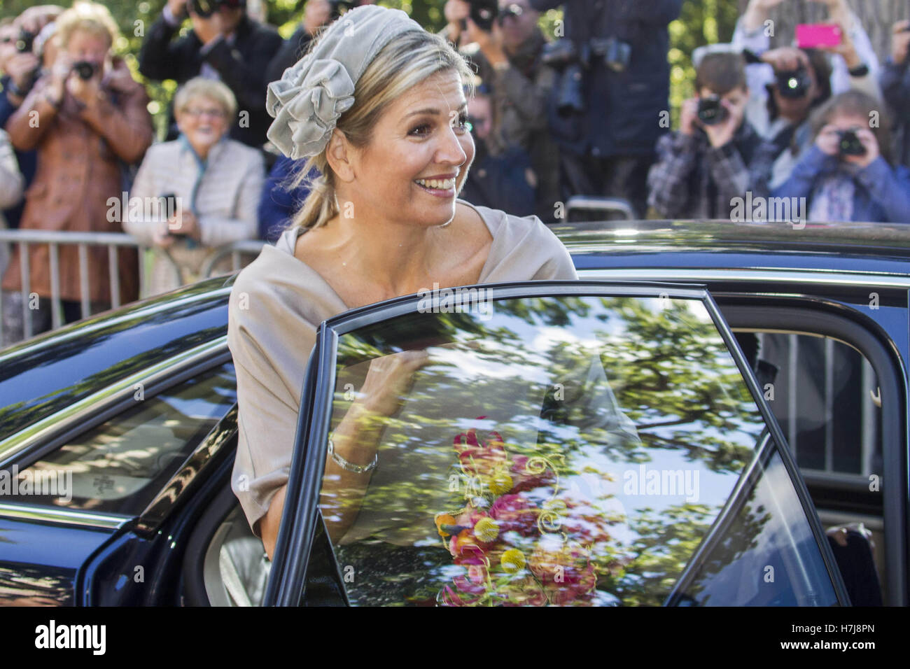 Queen Maxima of the Netherlands attends the exhibition Anna Paulowna ...