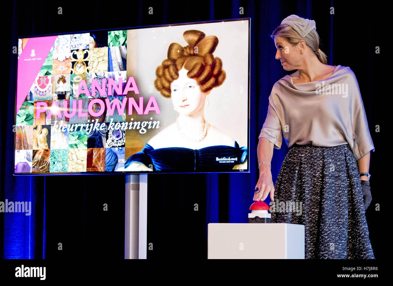 Queen Maxima of the Netherlands attends the exhibition Anna Paulowna ...