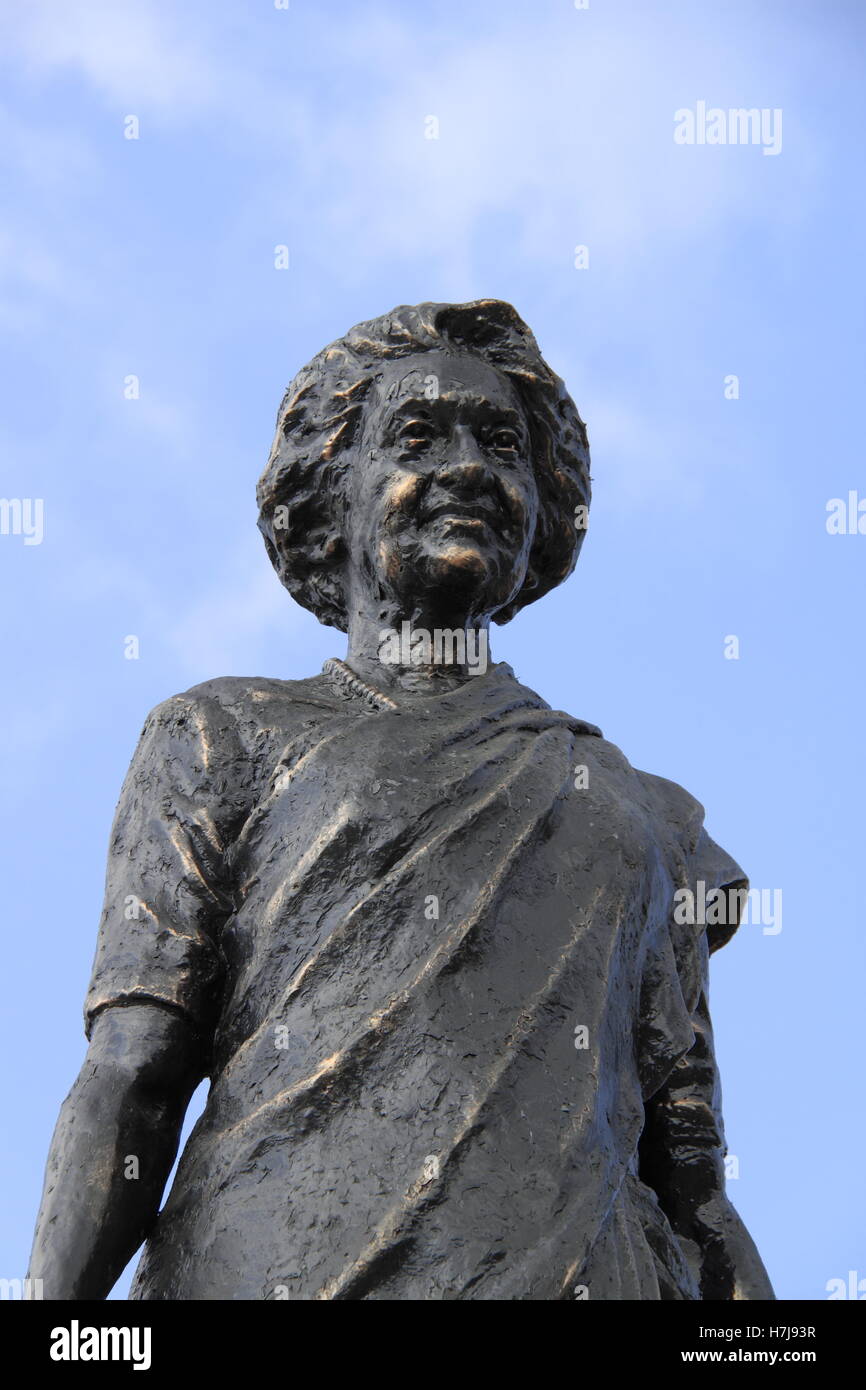 Indira Gandhi statue, The Ridge, Shimla, Himachal Pradesh, India ...
