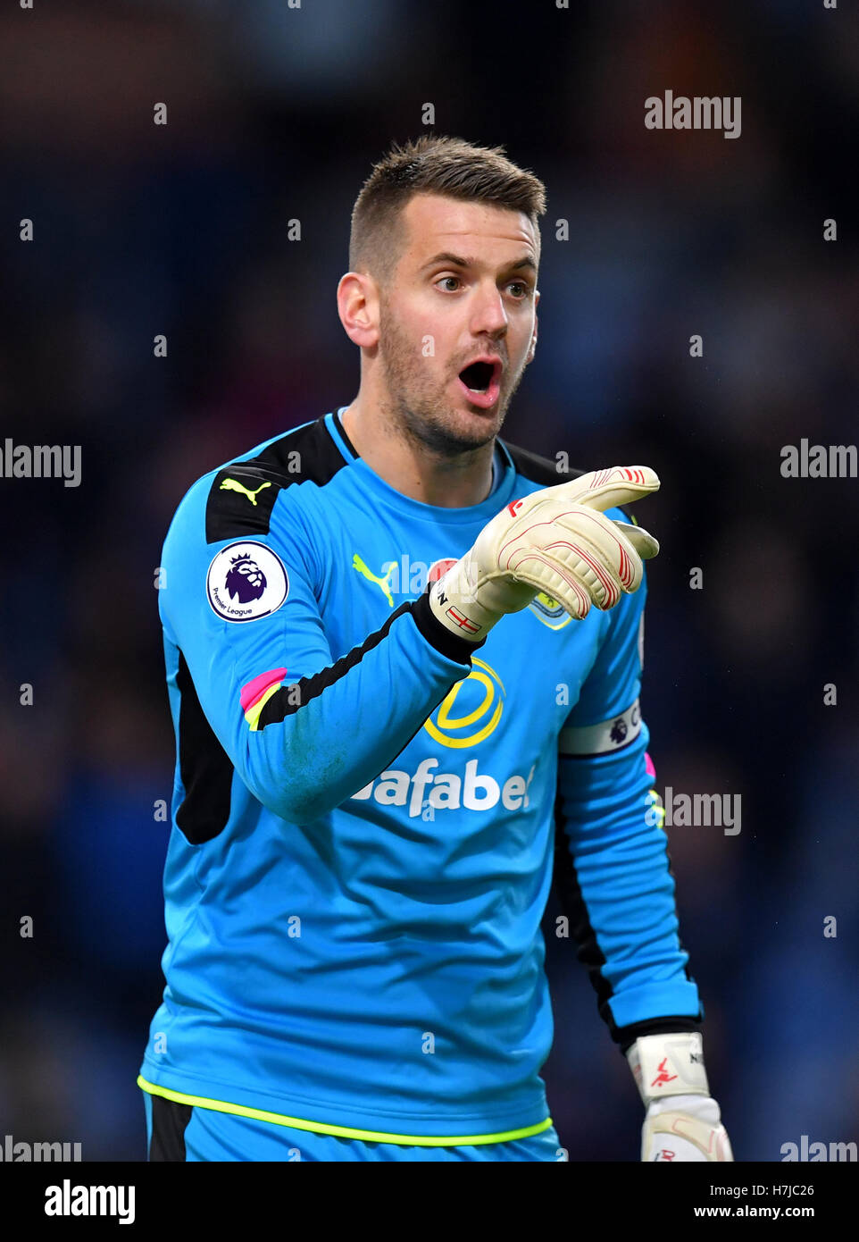 Burnley goalkeeper Tom Heaton during the Premier League match at Turf ...