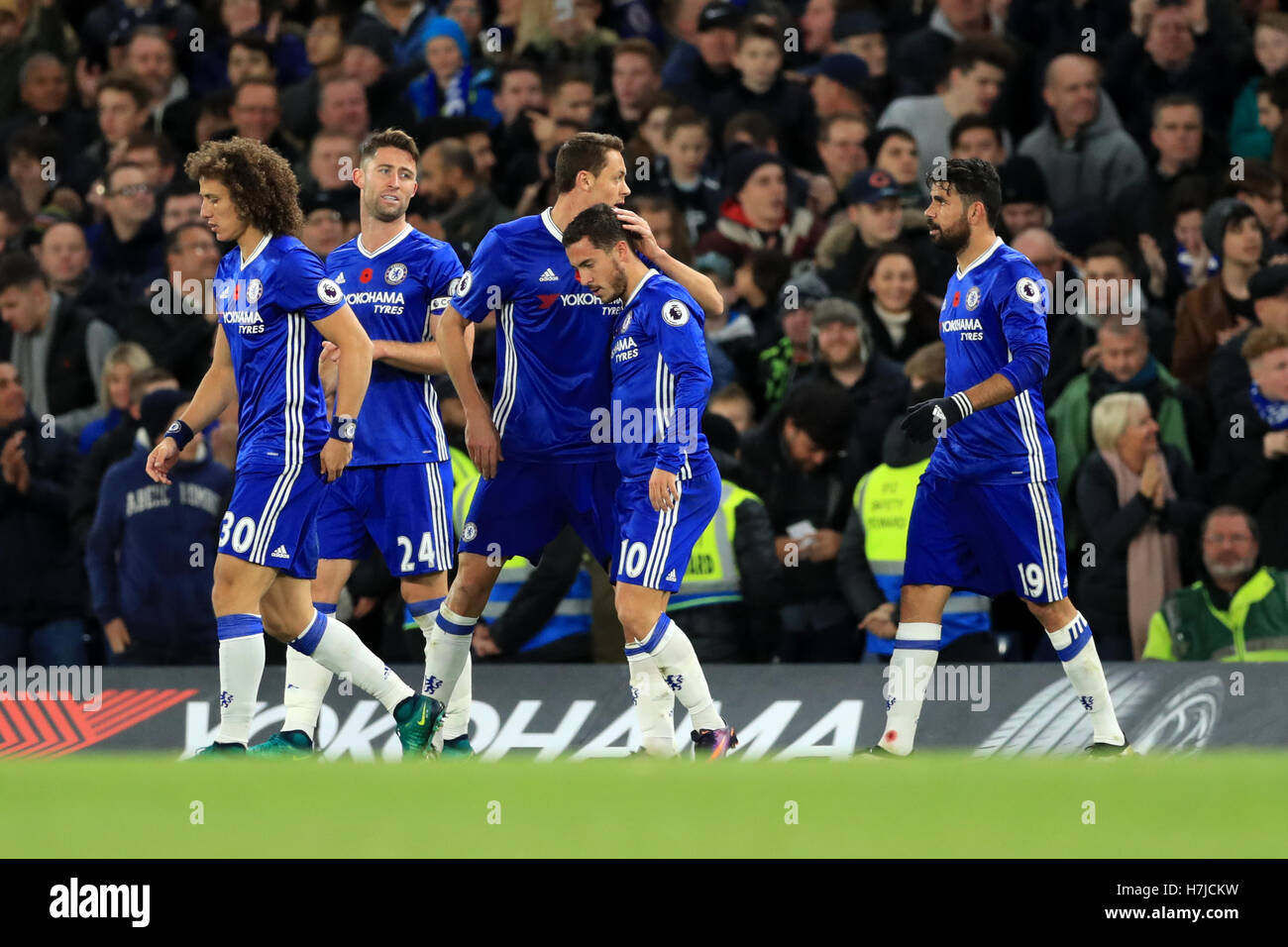 Chelsea eden hazard celebration hi-res stock photography and images - Alamy
