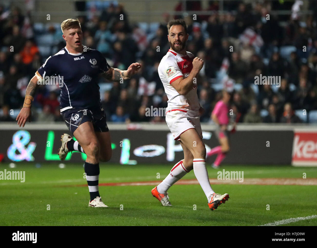 England's Luke Gale celebrates scoring his sides sixth try of the game ...