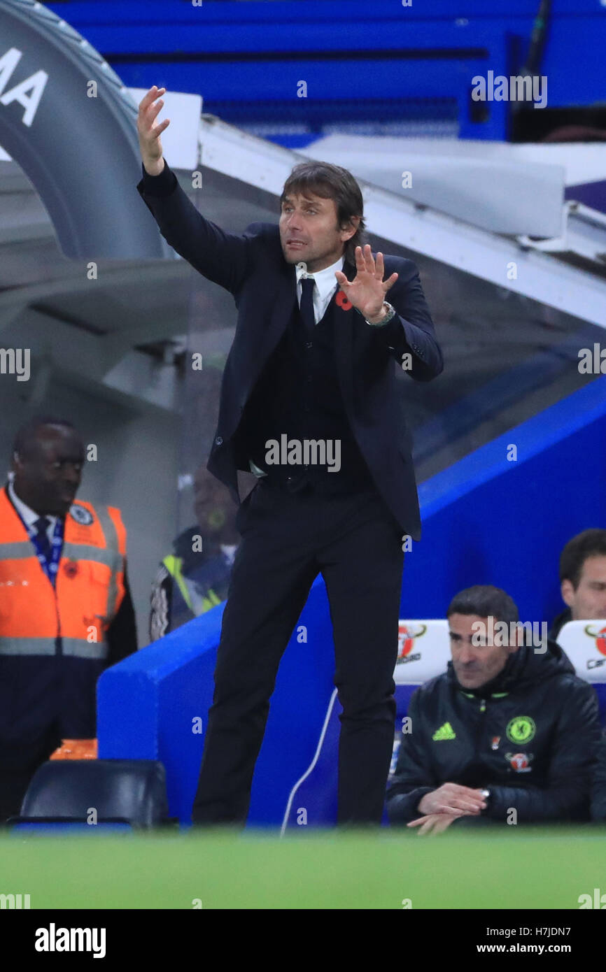 Antonio conte chelsea manager 2016 hi-res stock photography and images ...