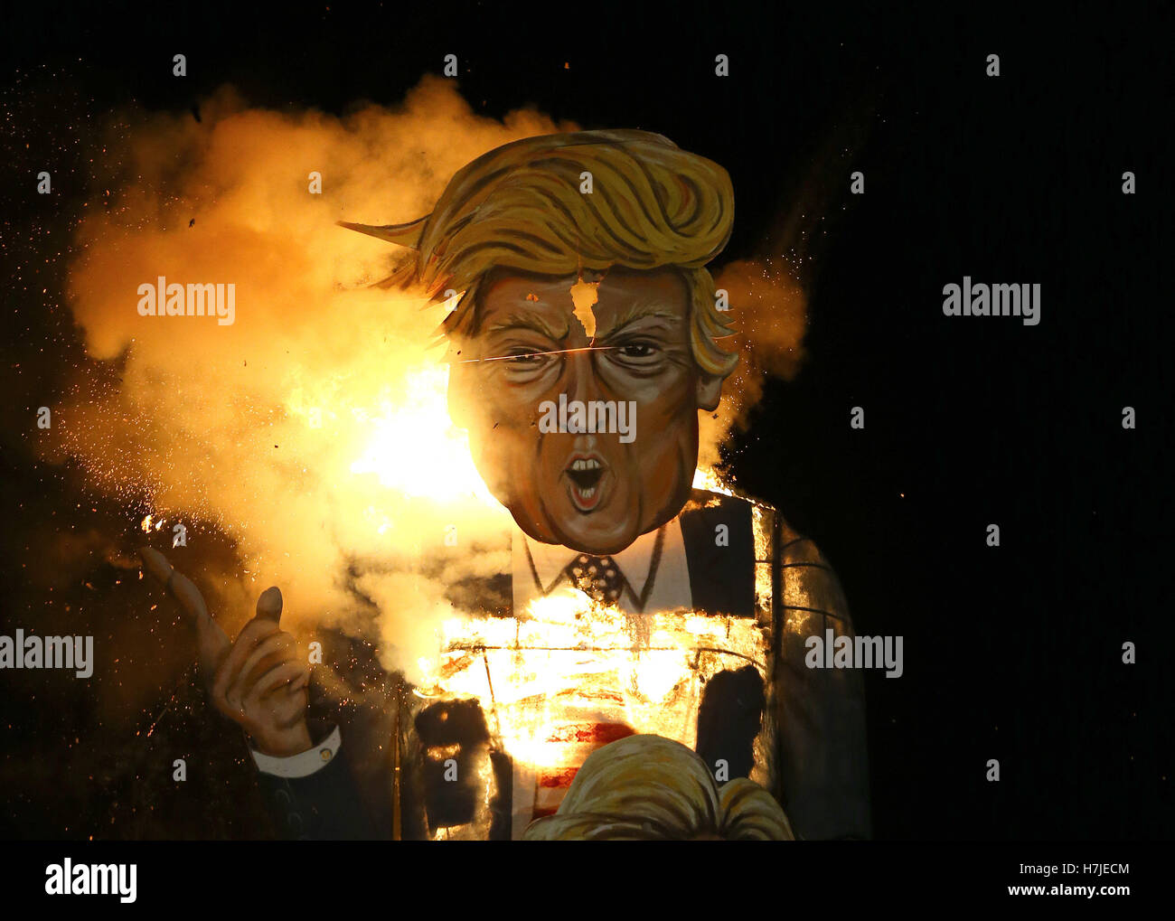 Edenbridge Bonfire Society High Resolution Stock Photography and Images ...
