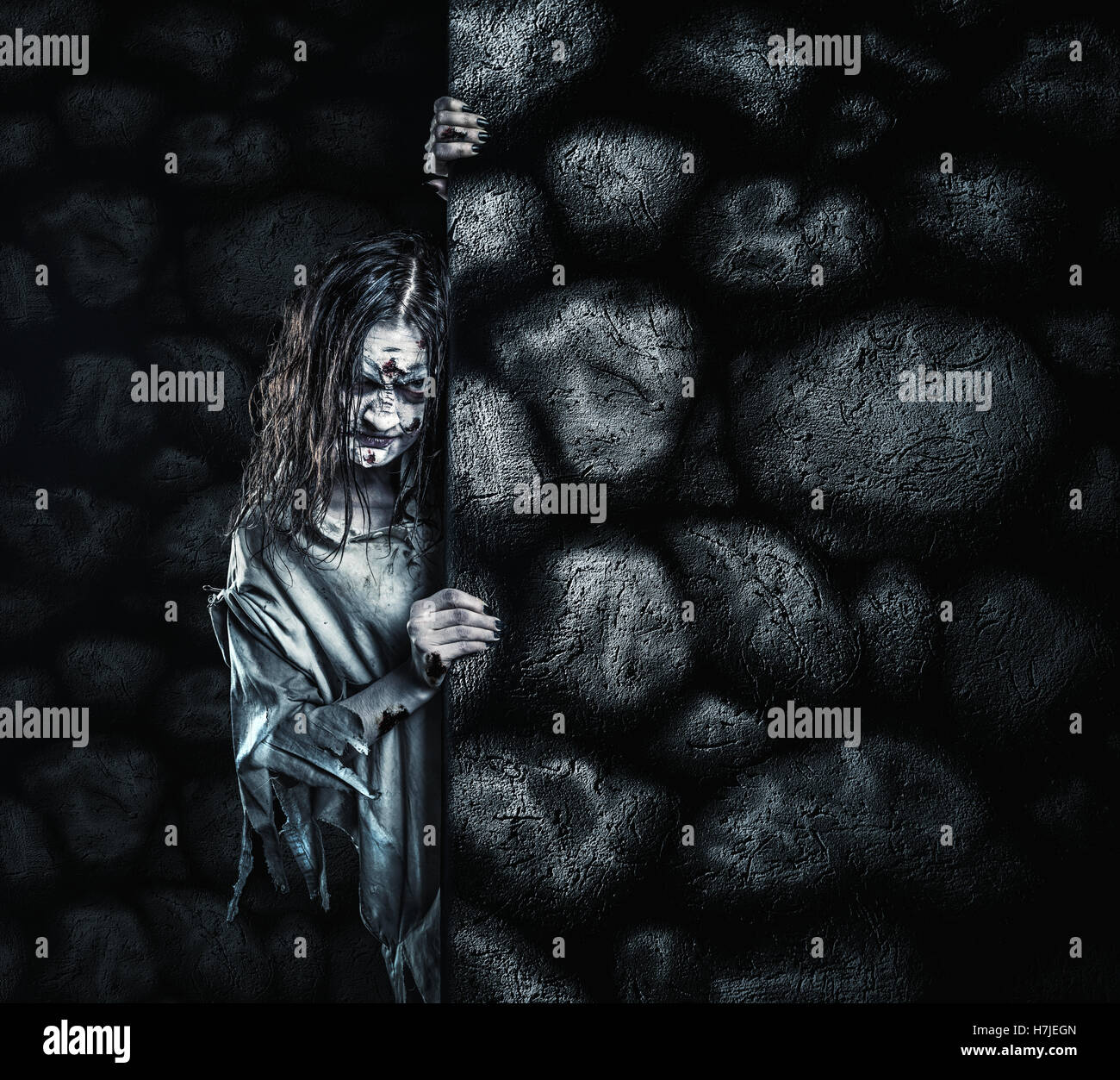 Fantasy gothic horror tree hi-res stock photography and images - Alamy