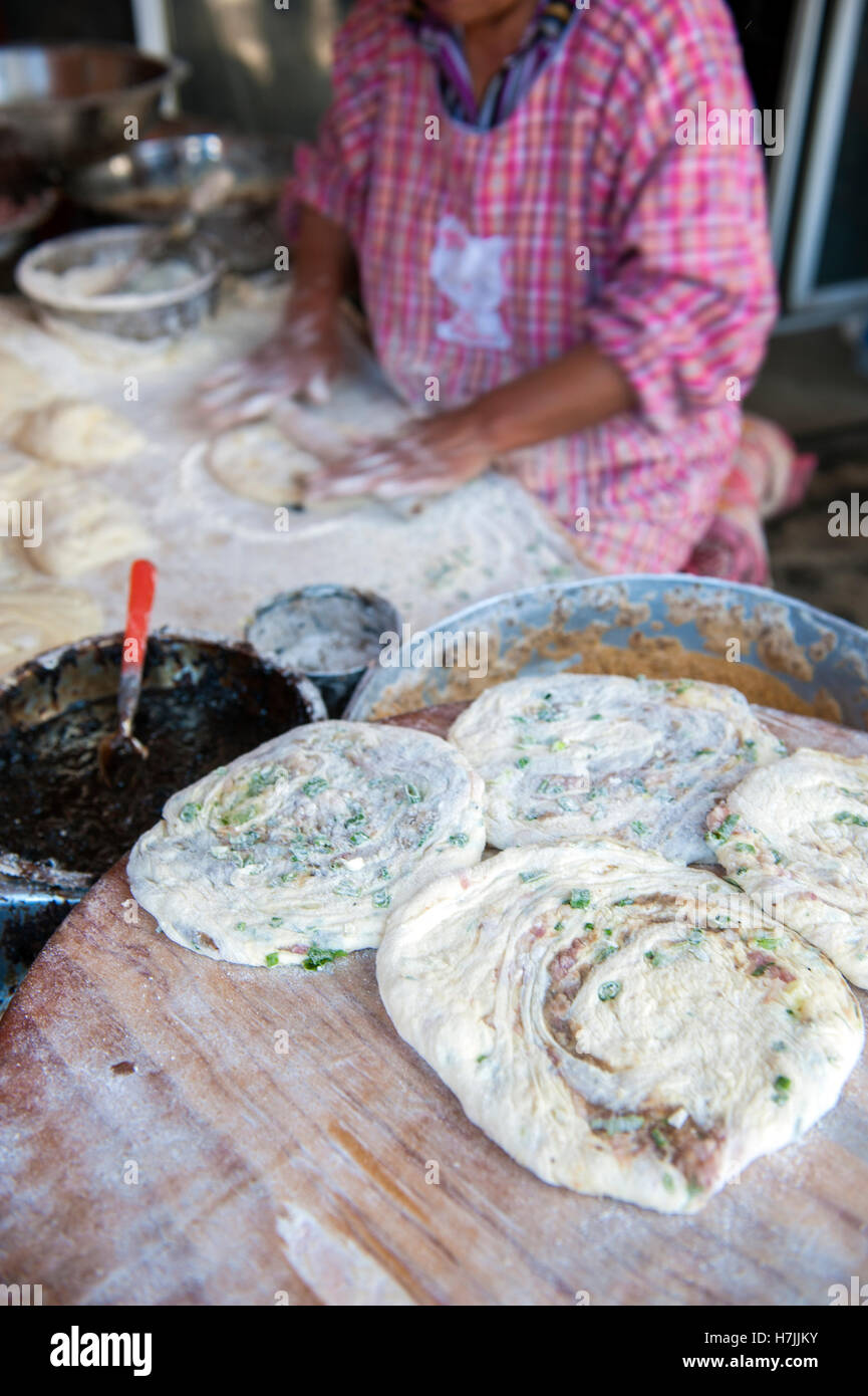 Xizhou baba, otherwise known as poshu, a bread snack native to Dali ...