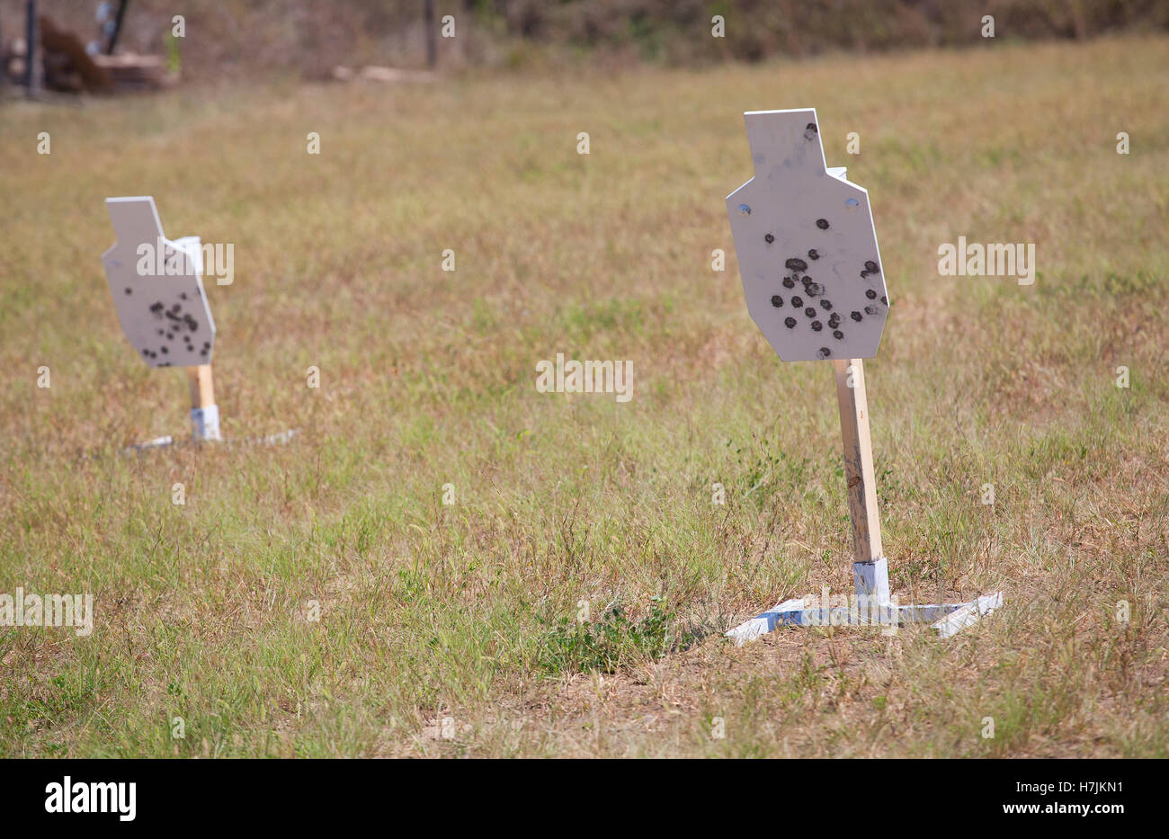 Pair of white steel targets ready for firearm practice Stock Photo - Alamy