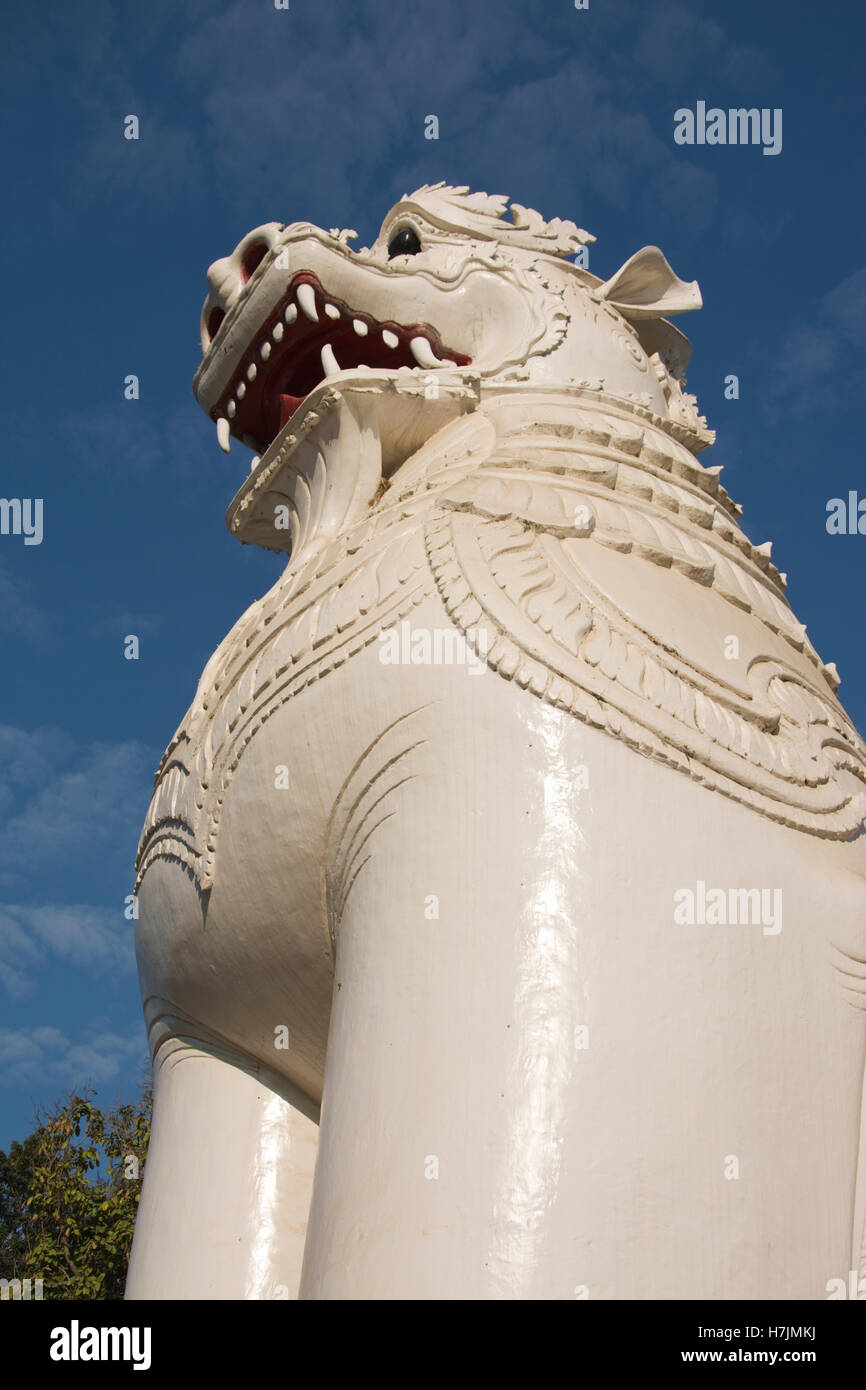 Mandalay myanmar lion hi-res stock photography and images - Alamy