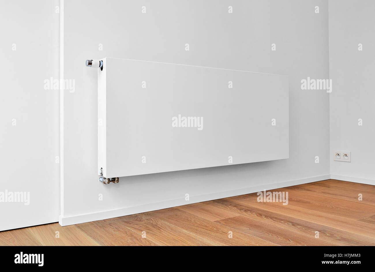 White radiator hi-res stock photography and images - Alamy