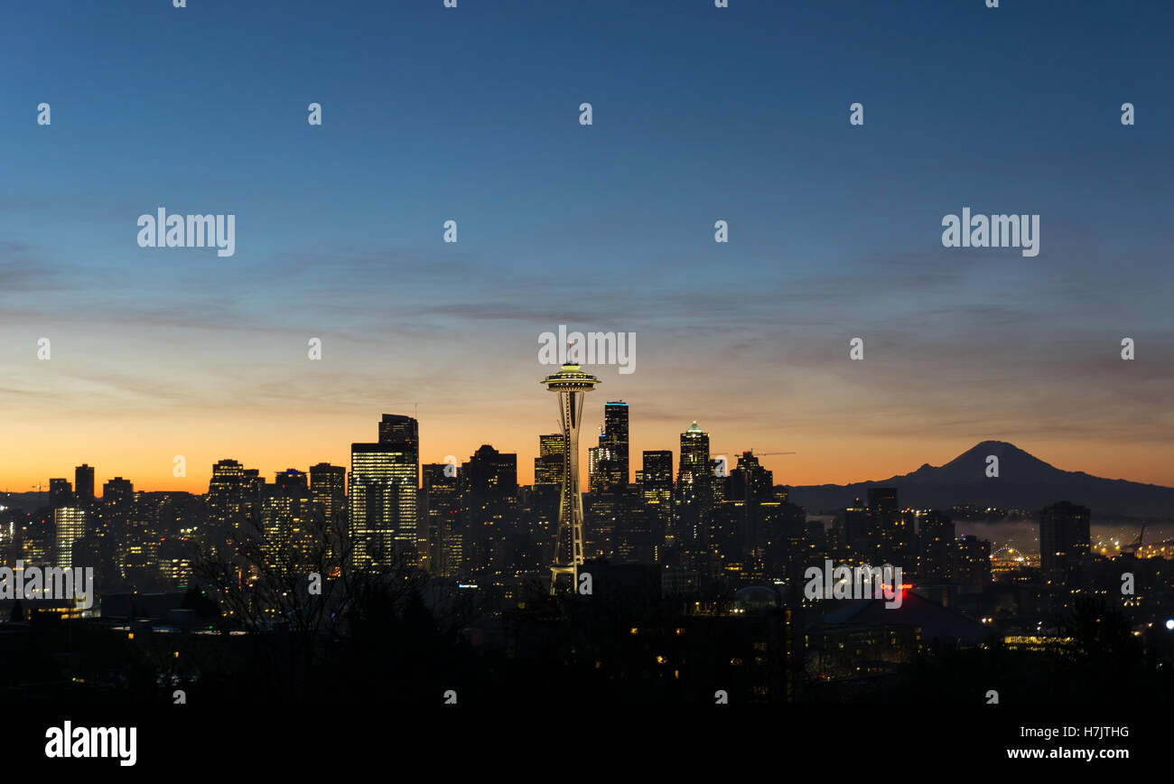 Seattle Skyline at Sunrise - Washington State Stock Photo - Alamy