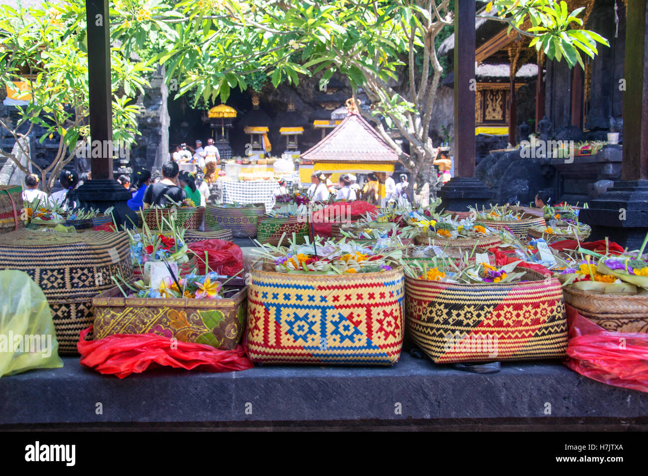 religious Offering Bowl on Bali Stock Photo - Alamy
