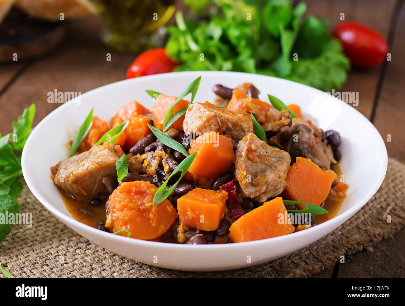 Baked chicken beans salad hi-res stock photography and images - Alamy