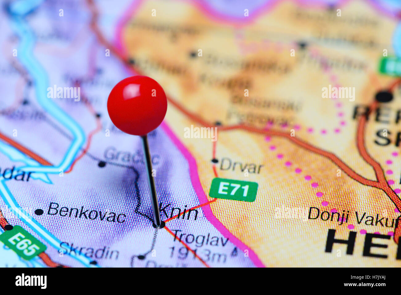 Knin pinned on a map of Croatia Stock Photo - Alamy