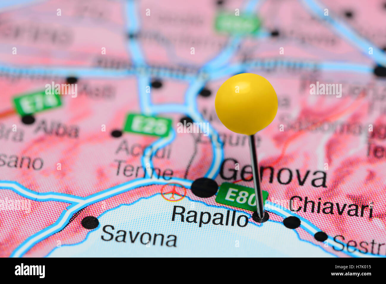 Rapallo pinned on a map of Italy Stock Photo - Alamy