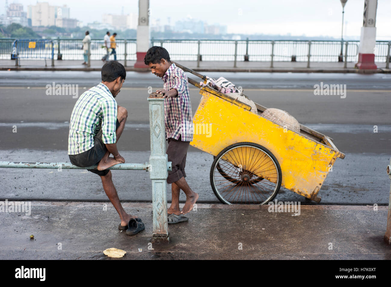 Street sweeper india hi-res stock photography and images - Alamy