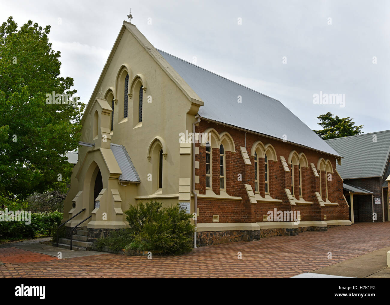 armidale uniting church in 114 Rusden street, Armidale, new England ...