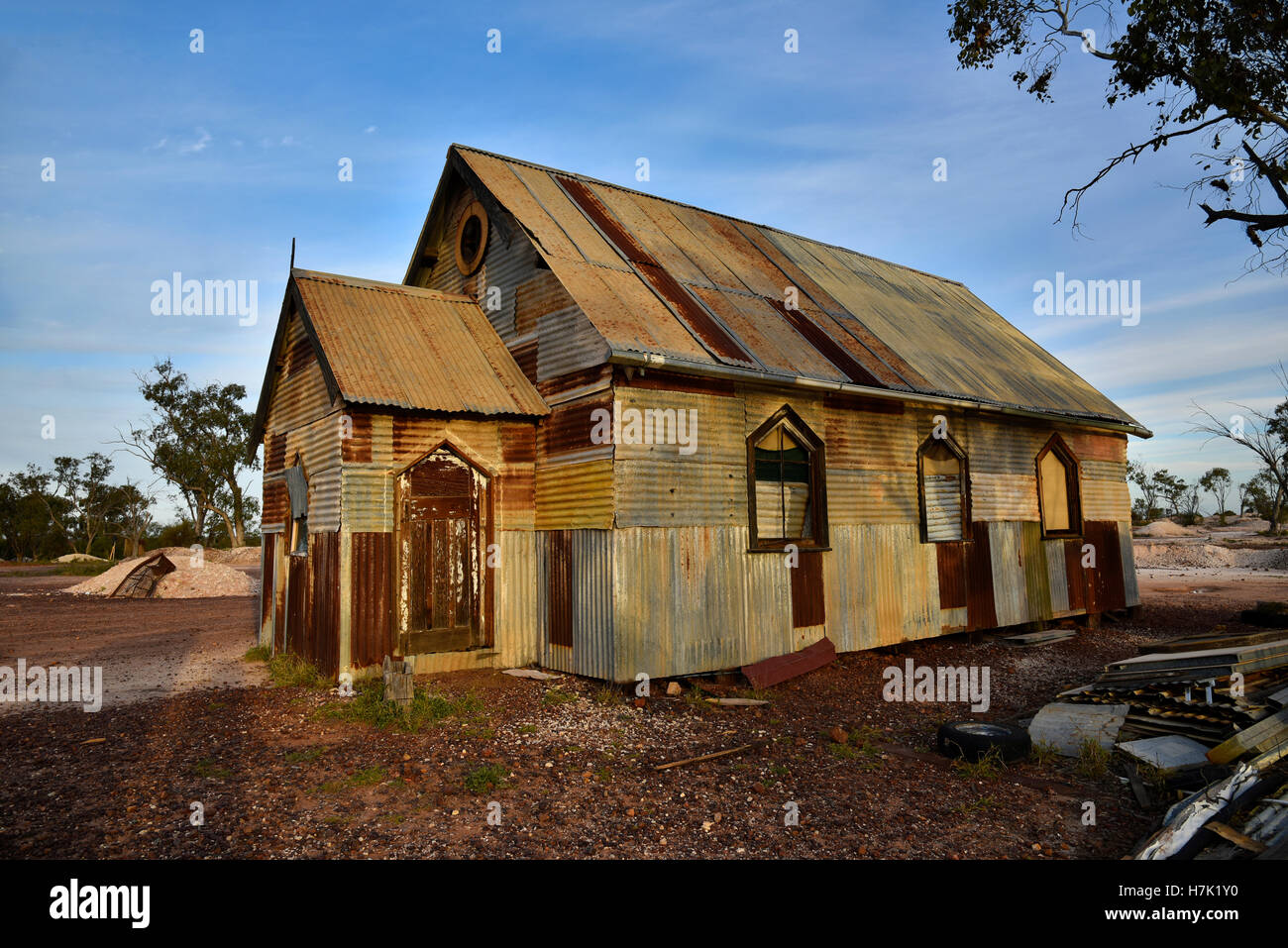 "Goddess of 1967" church, the movie film set for a 2000 film starring ...