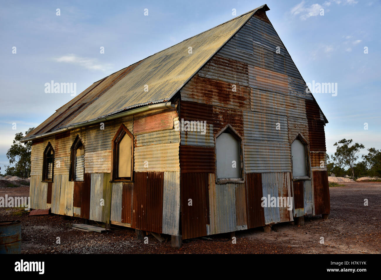"Goddess of 1967" church, the movie film set for a 2000 film starring ...