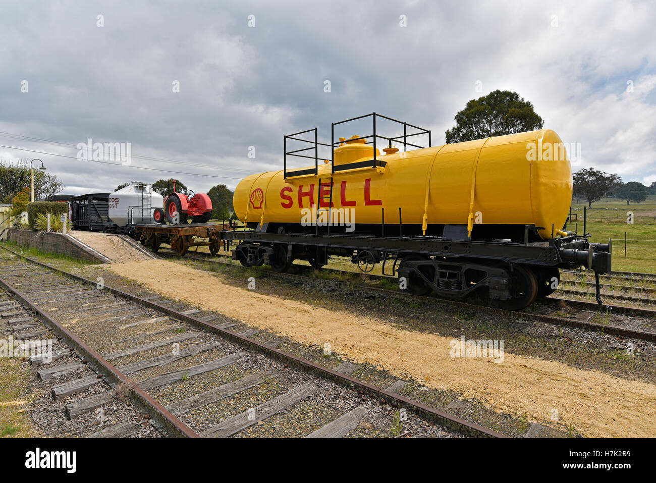 Shell petrol australia hi-res stock photography and images - Alamy