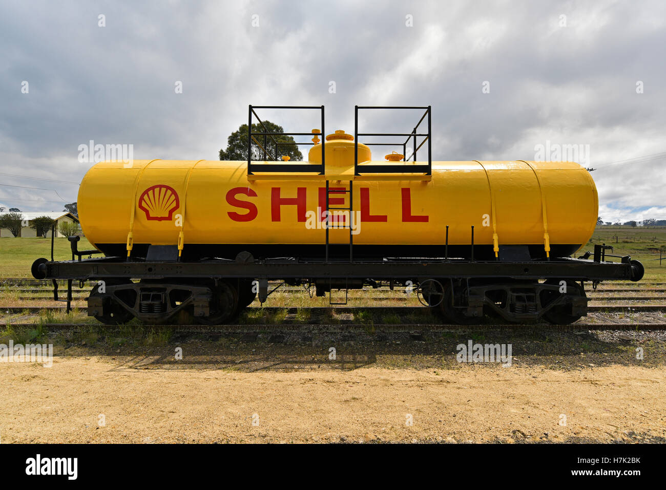 Shell petrol australia hi-res stock photography and images - Alamy