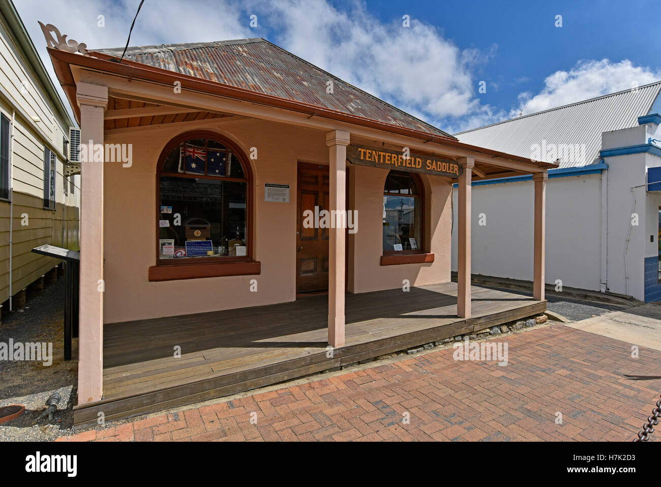 the tenterfield saddlery building the inspiration for the peter allen ...