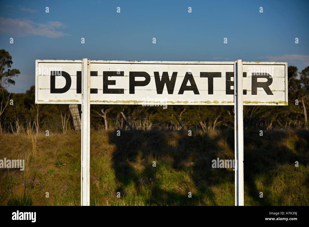 The abandoned Deepwater Railway station at Deepwater, new england, nsw ...
