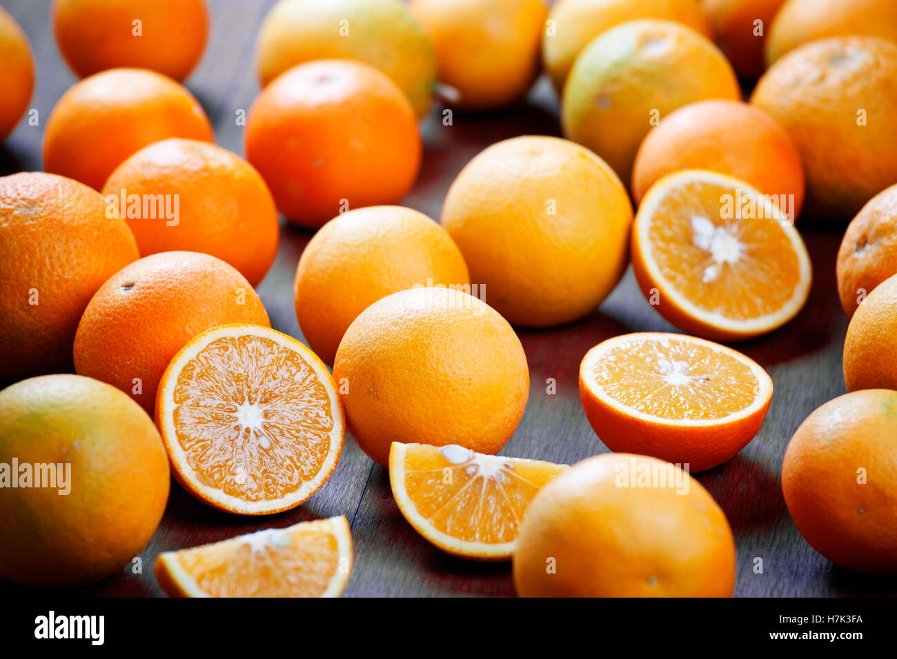 Bunch of fresh oranges from the garden Stock Photo - Alamy
