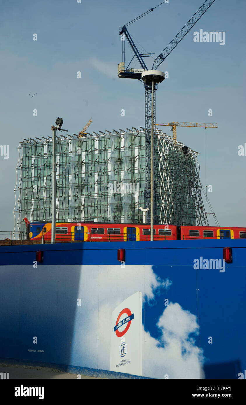 New building development construction near the future Nine Elms ...