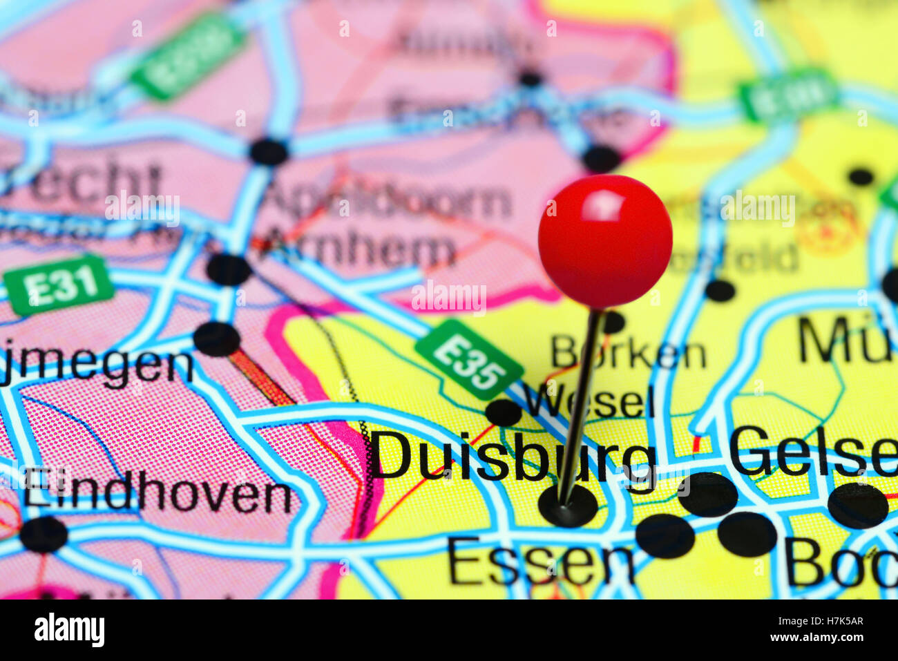 Duisburg pinned on a map of Germany Stock Photo - Alamy