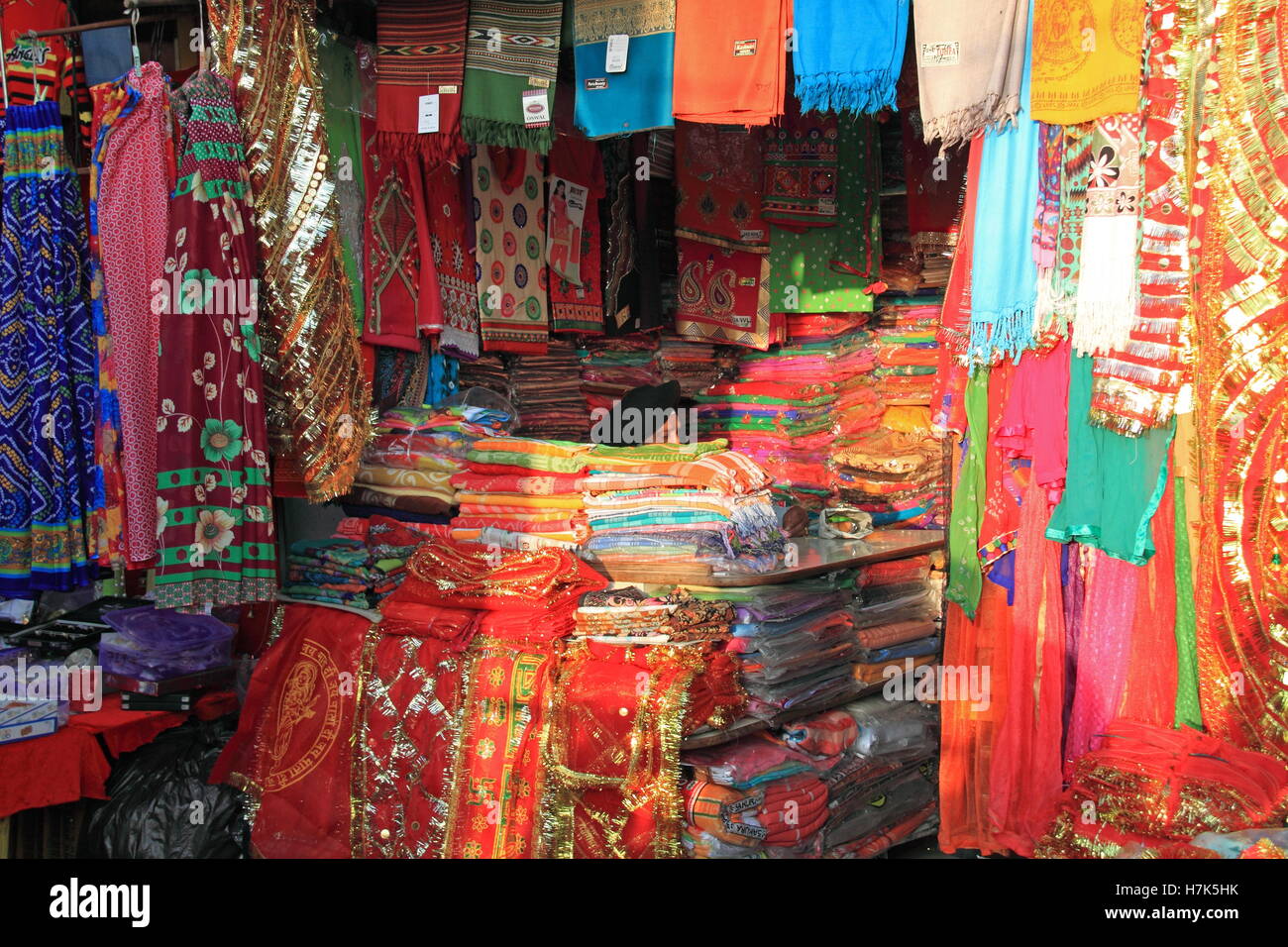 Lower bazar shimla himachal pradesh hi-res stock photography and images ...