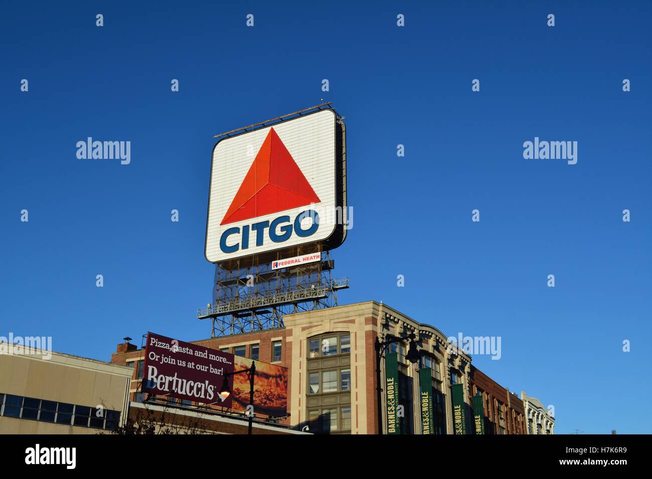 Boston fenway kenmore hi-res stock photography and images - Alamy