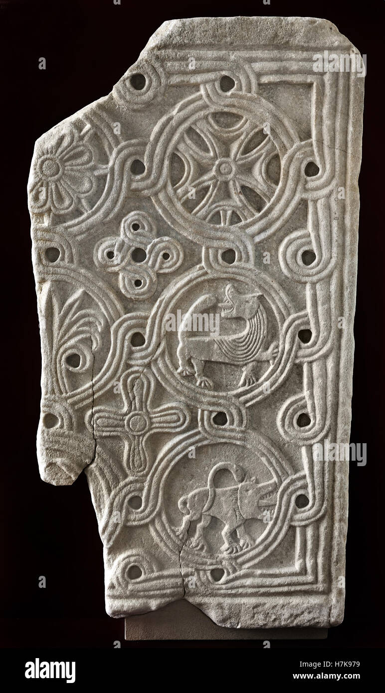 Interlaced patterns hi-res stock photography and images - Alamy