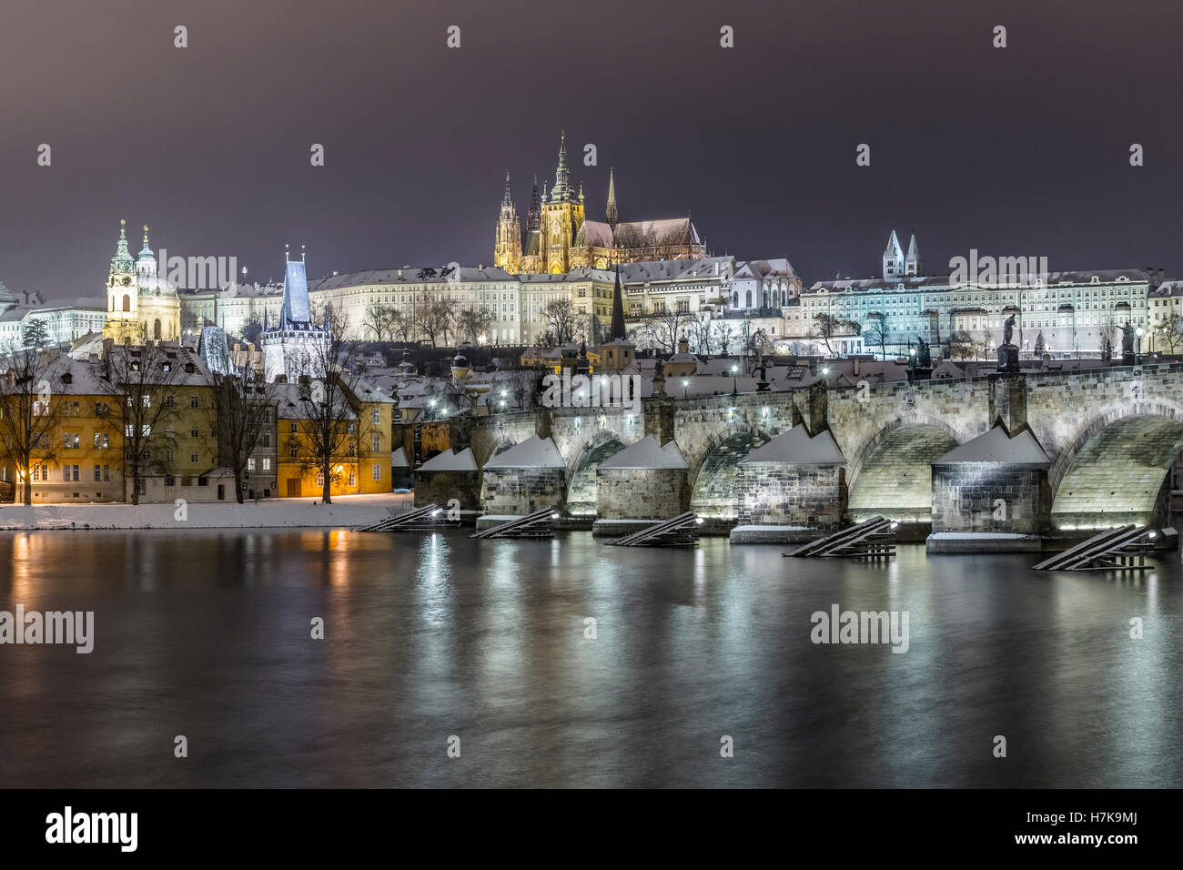 Prague castle and Charles bridge Stock Photo - Alamy
