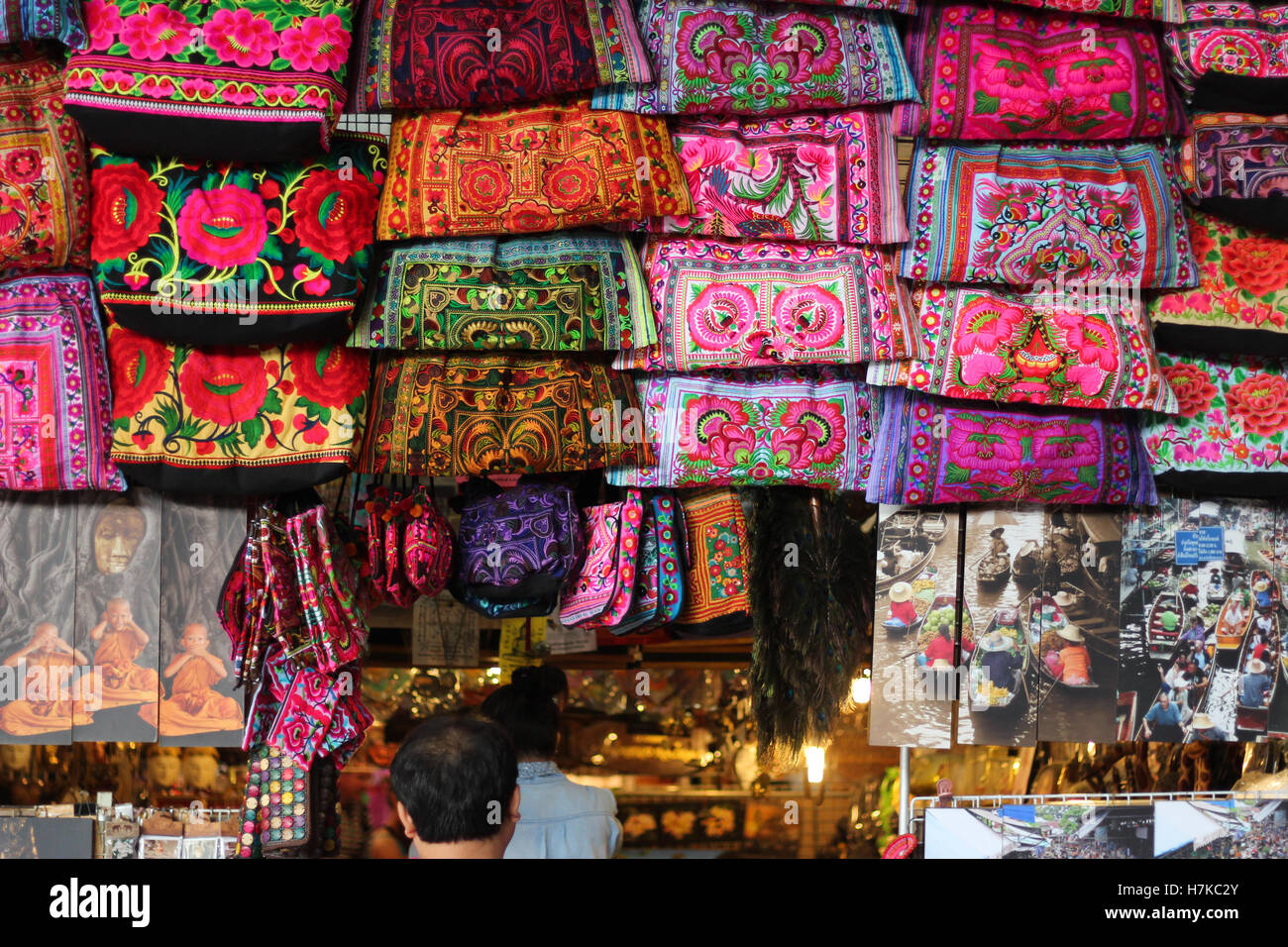 Souvenirs stall in bangkok thailand hi-res stock photography and images ...