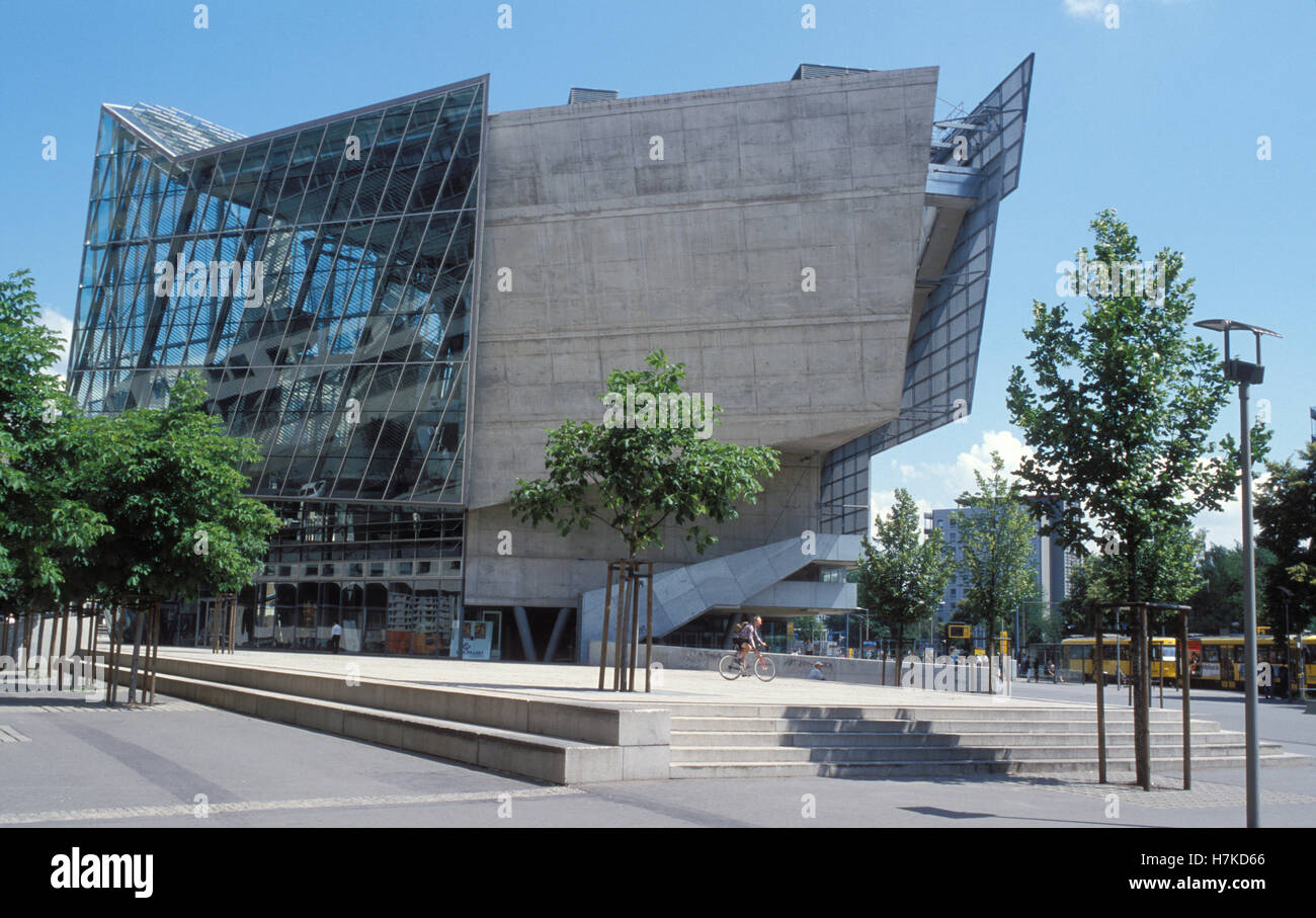 UFA Kristallpalast cinema in Dresden, architects Coop Himmelb(l)au ...
