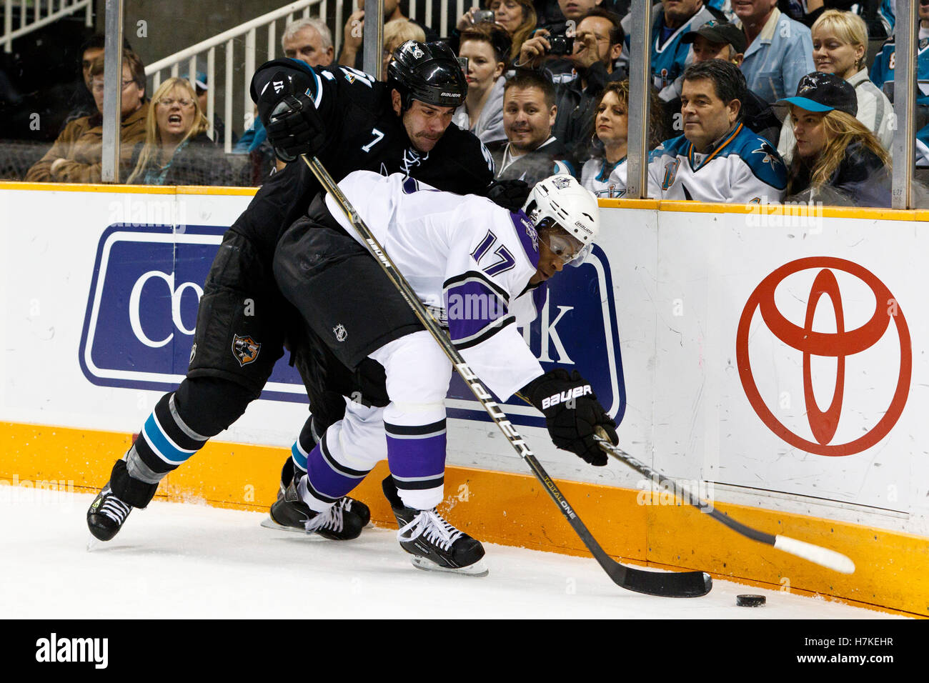 Wayne simmonds hi-res stock photography and images - Alamy