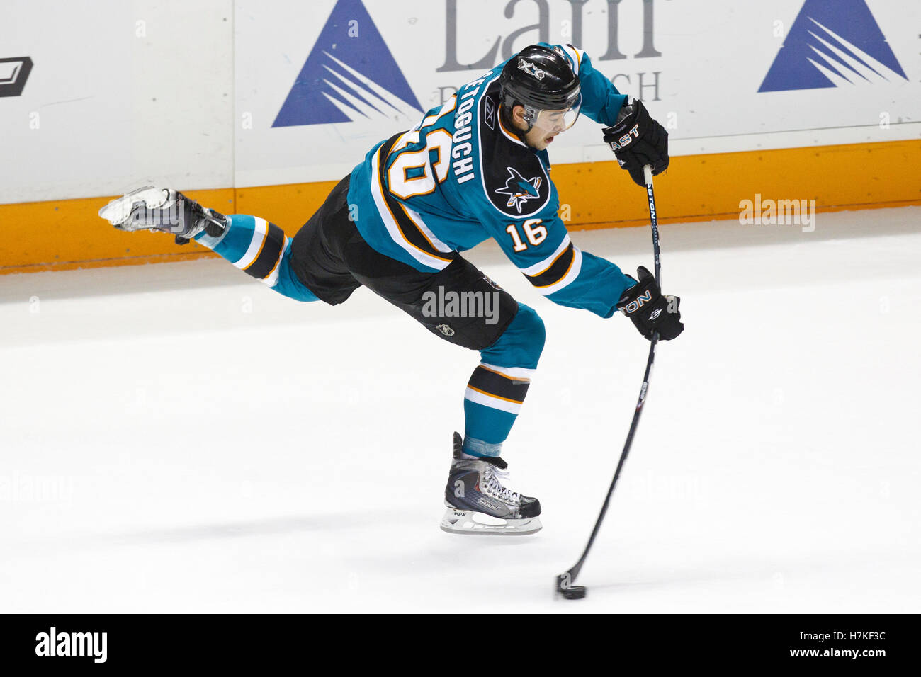 January 8, 2011; San Jose, CA, USA; San Jose Sharks right wing Devin ...