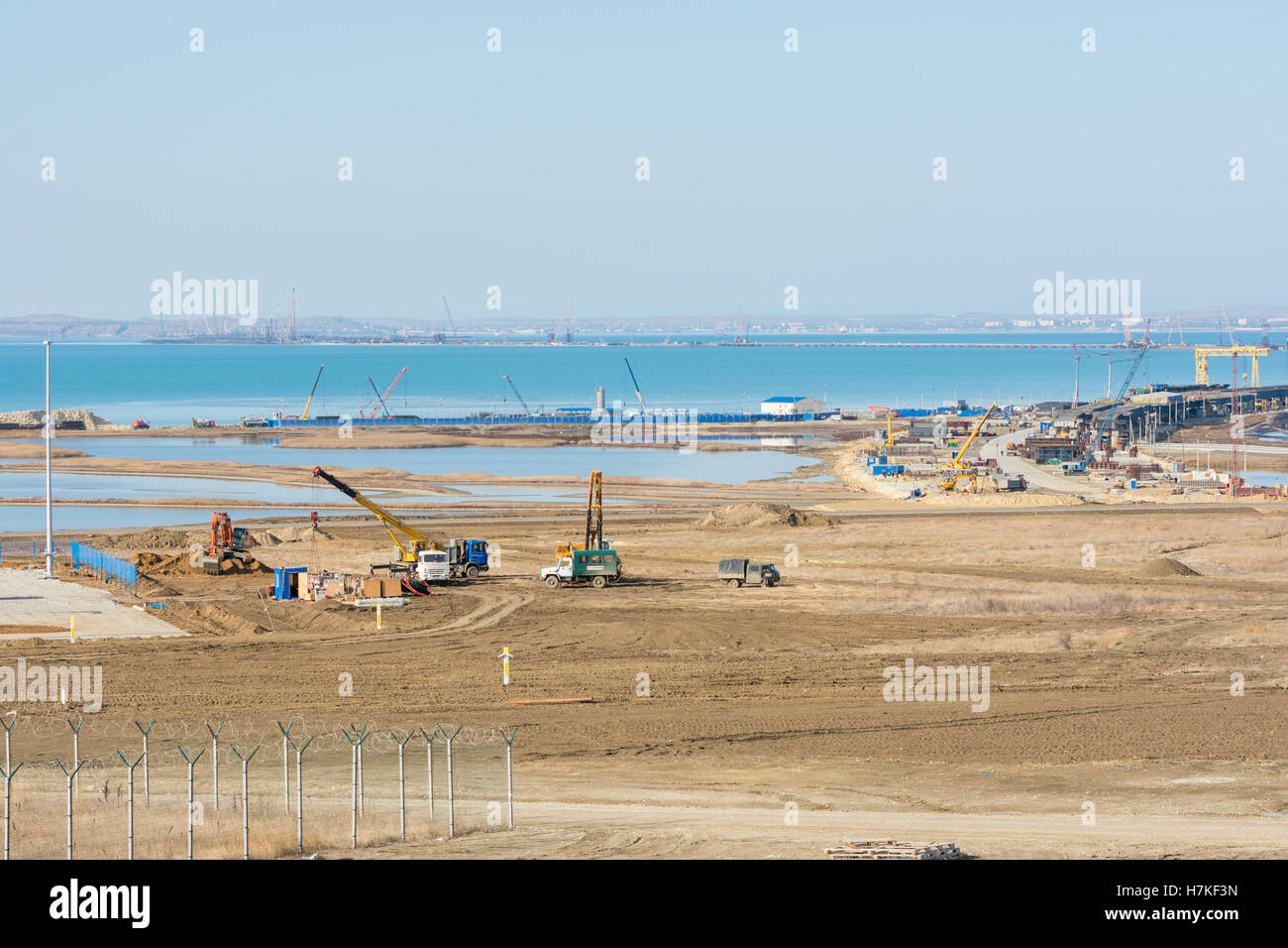 Lake tuzla construction bridge crimea hi-res stock photography and ...