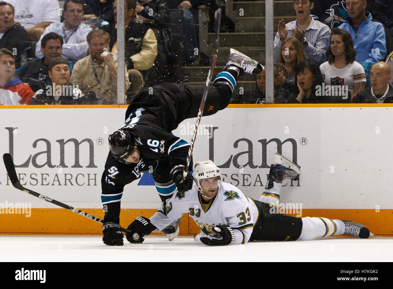 Devin setoguchi hi-res stock photography and images - Alamy